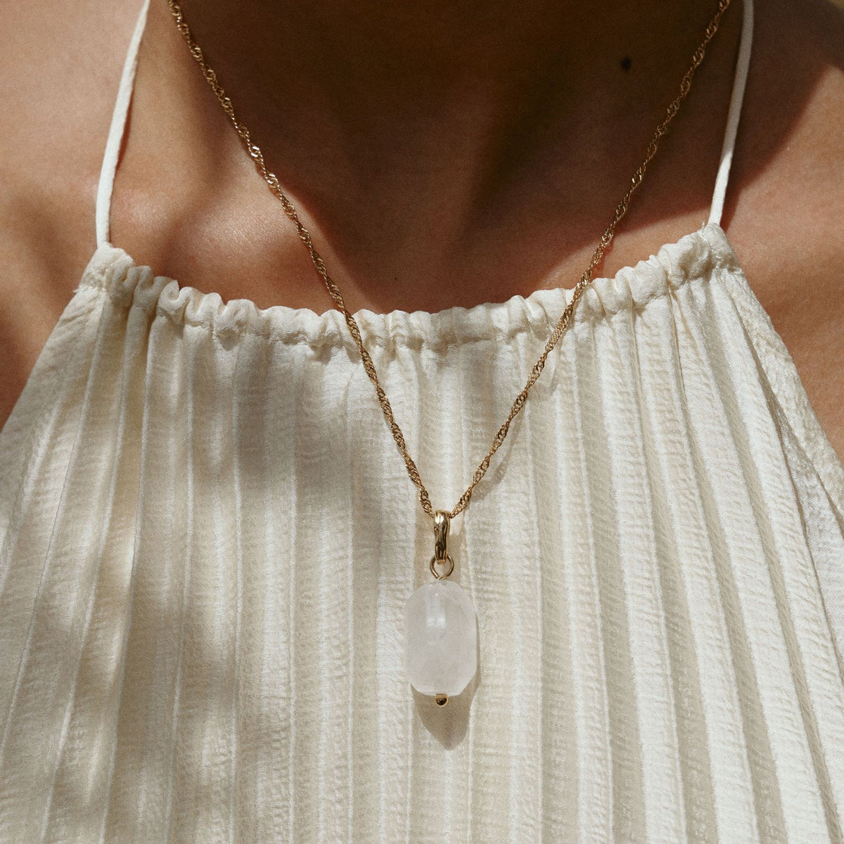 Fluffy Cloud Necklace – Retro Chic_Official